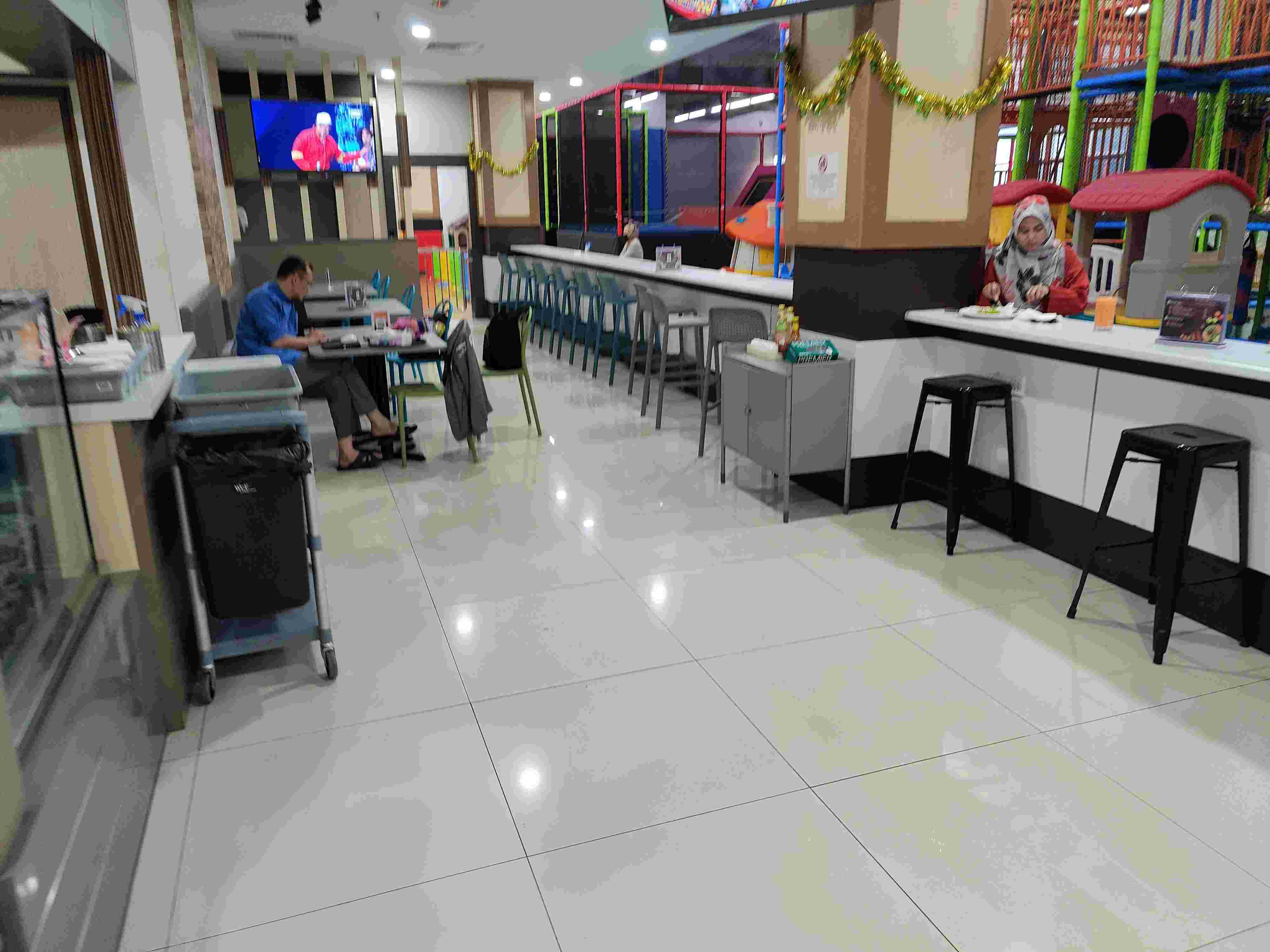 AmanVille, Wangsa Walk, Sandwiches, Kuala Lumpur | YummyAdvisor