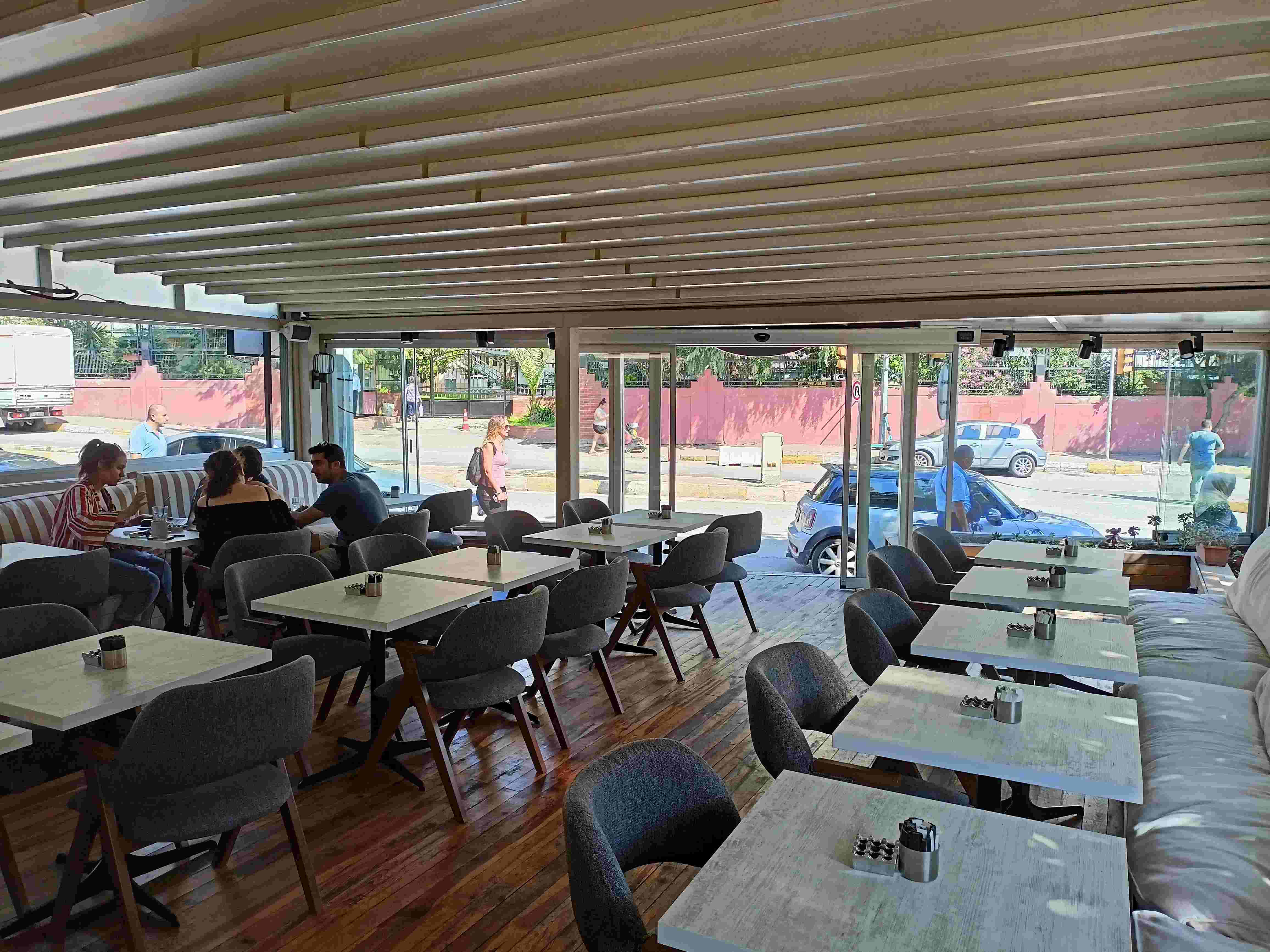 Vals Coffee menü fiyatları 2022-2023.Acıbadem, İstanbul Restoran Kafe ...