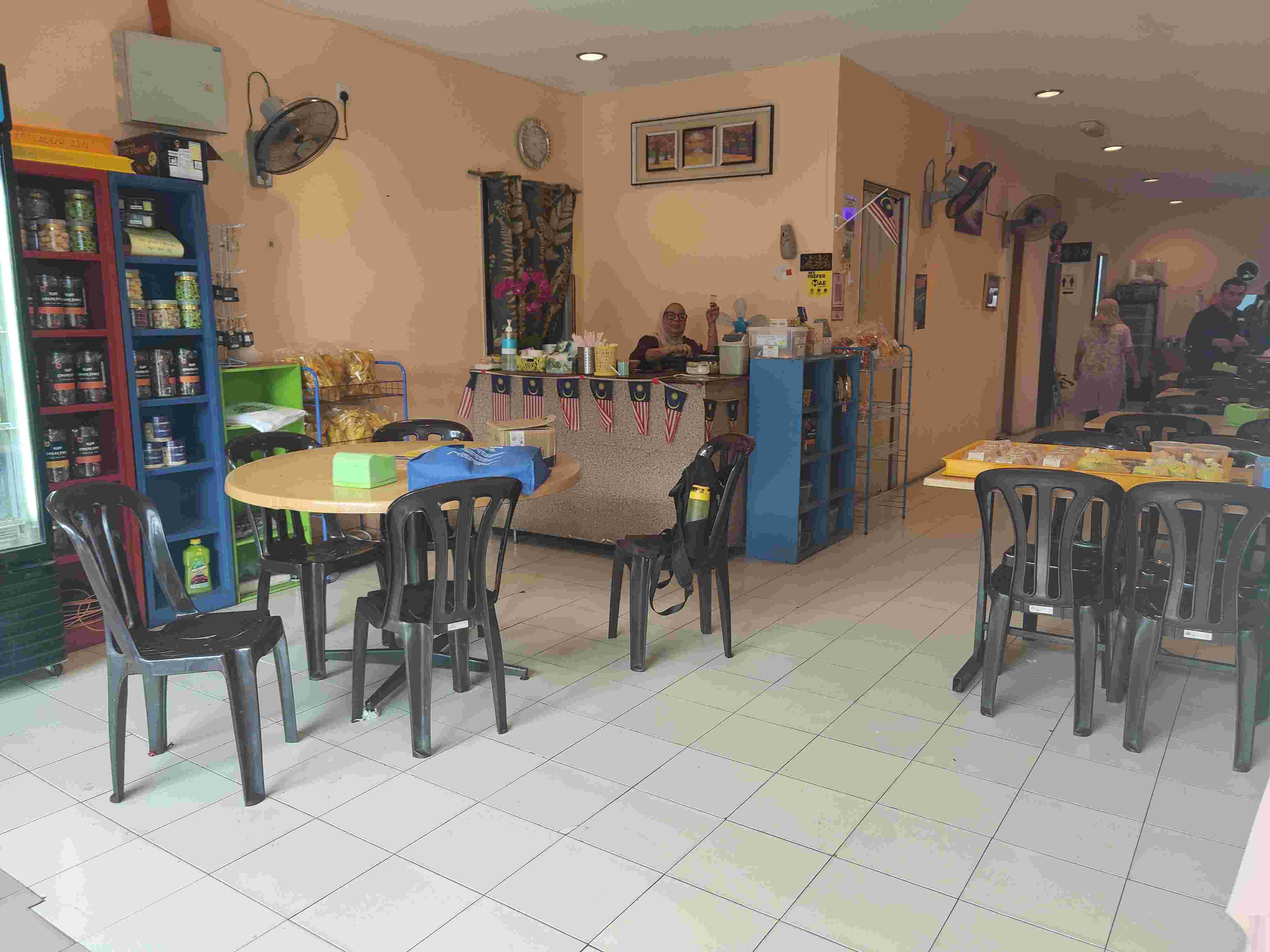 Restoran Kak Long Asam Pedas, Malaysia, Kuala Lumpur | YummyAdvisor
