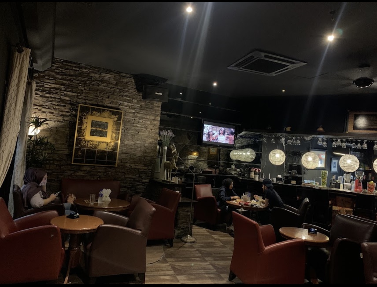 DeJaVu Restaurant, Kafe, Kuala Lumpur | YummyAdvisor