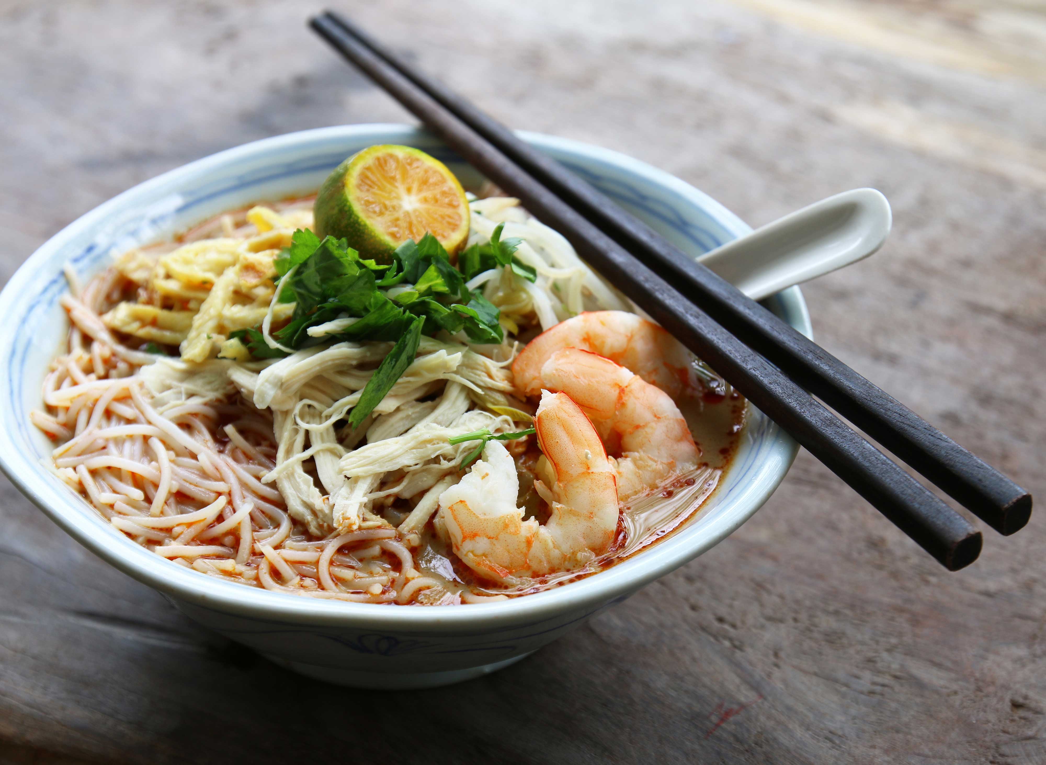 Man's Laksa @ Perindu Kafe, Southeast Asian, Kuching | YummyAdvisor