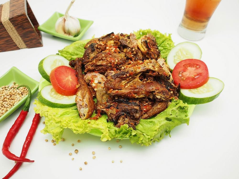 Harga menu Warung Nasi Si Neng terbaru 2022-2023 di Surabaya,Surabaya
