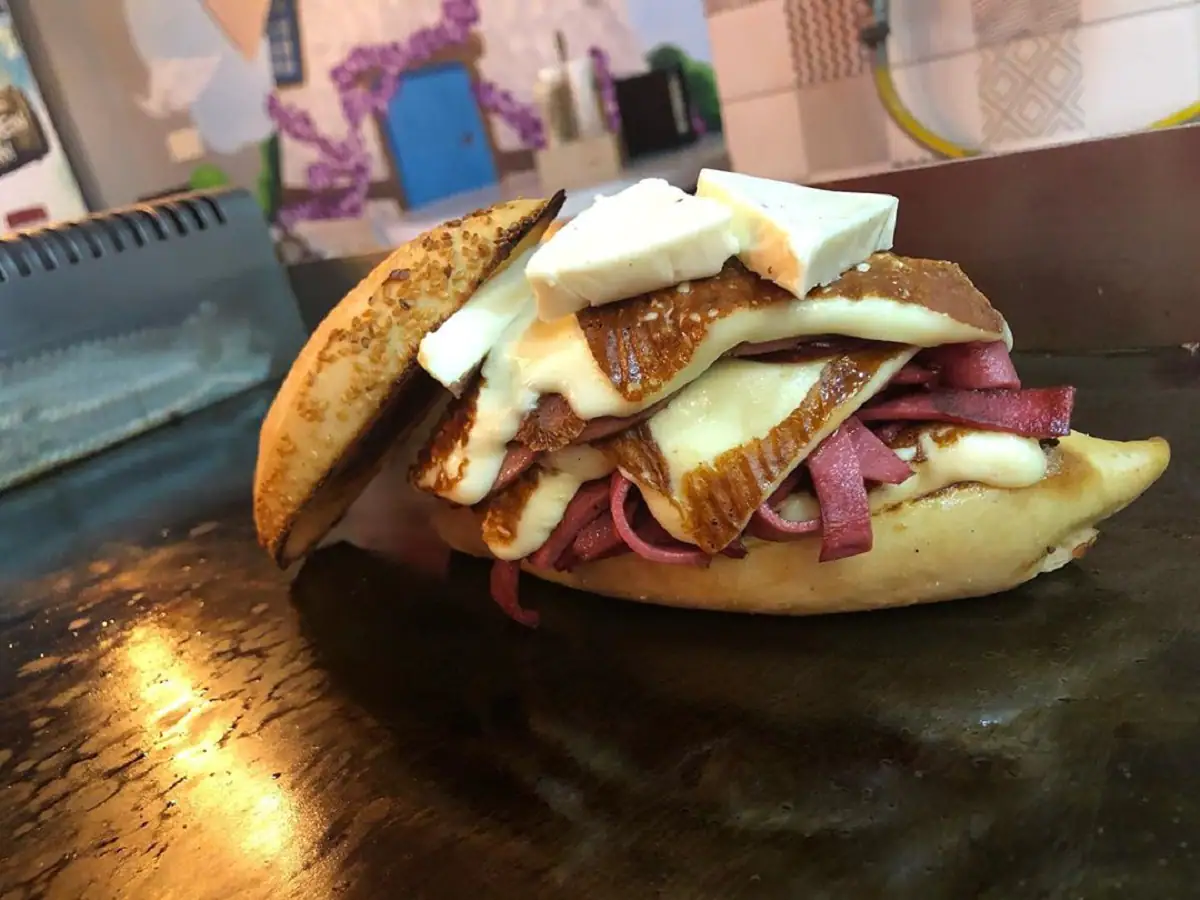 Aşk-ı Kumru menü fiyatları 2022-2023.Bostancı, İstanbul Fast food ...