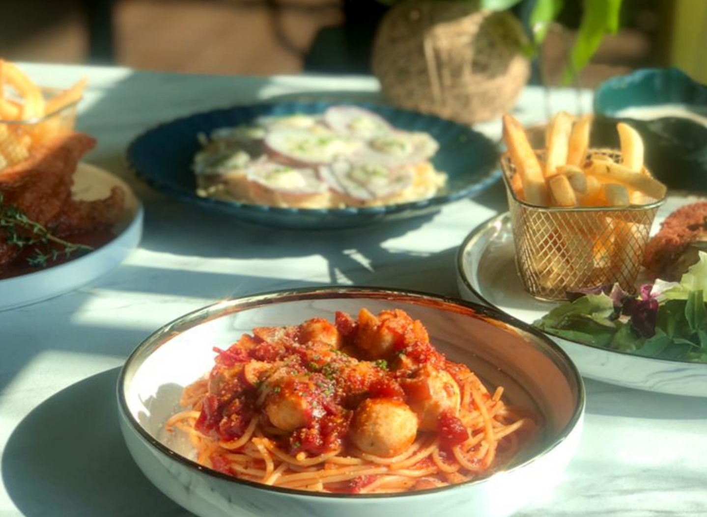 Phat Bee Cafe menu and price 2022-2023 | YummyAdvisor