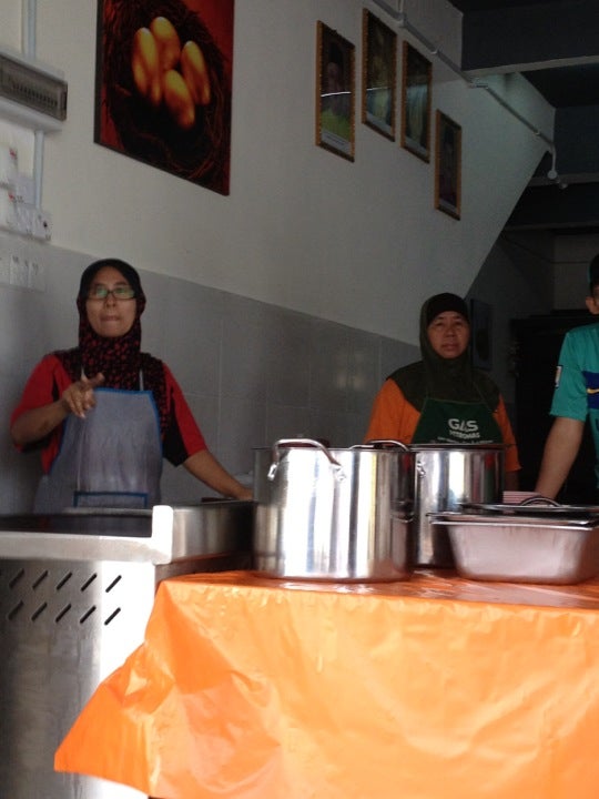 Restoren tok wan nasi ayam, Hot Dog, Bandar Seri Jempol | YummyAdvisor