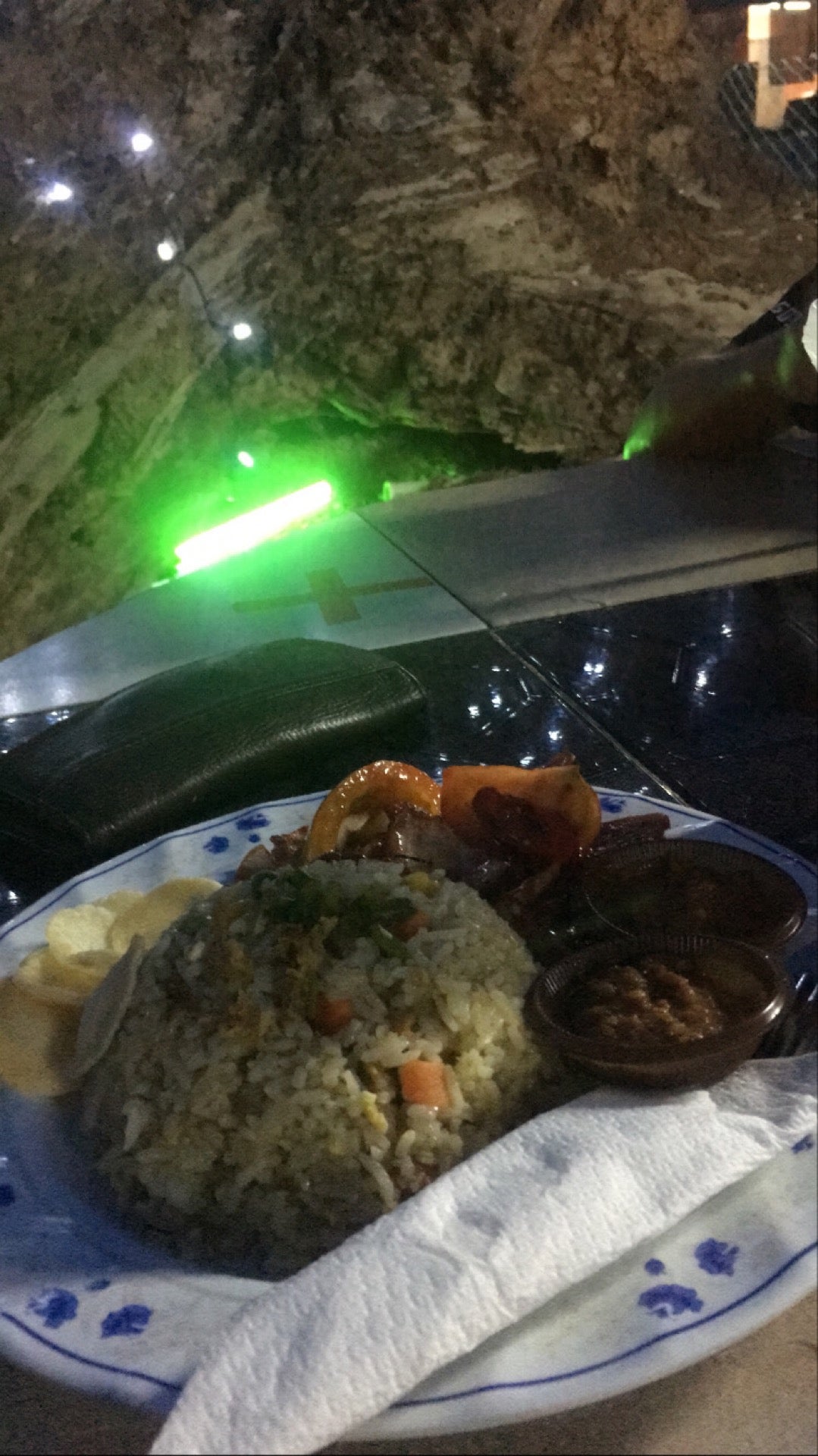 Liswan Chicken Chop, cuisine, Tanjong Rambutan | YummyAdvisor