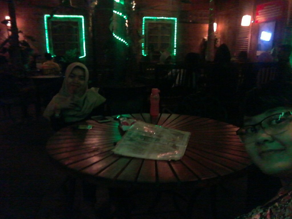 Semesta Cafe terdekat - Restoran dan Tempat Makan Asia terdekat di ...