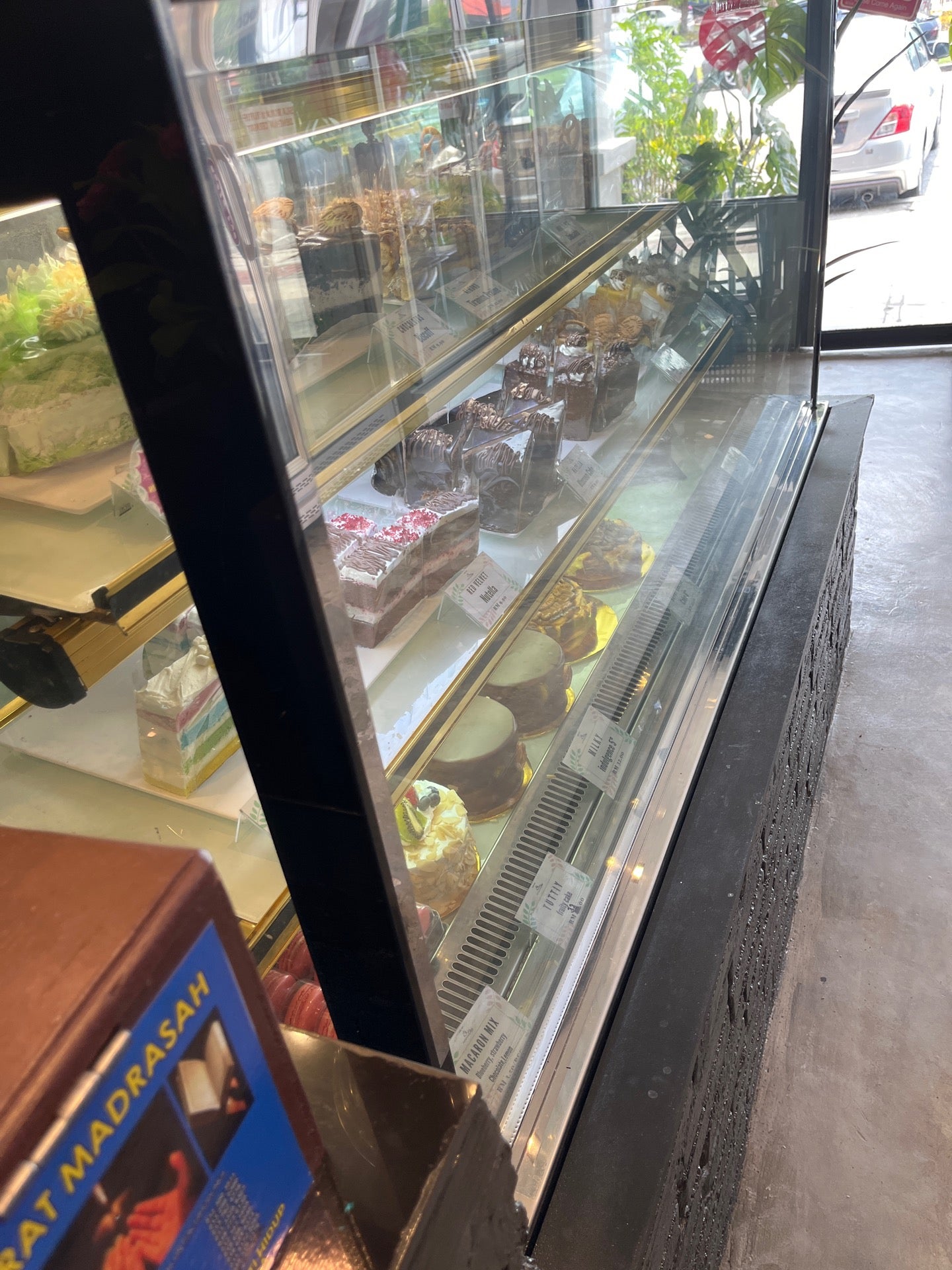 Petit Chef Cakes, Restaurant, Seremban | YummyAdvisor