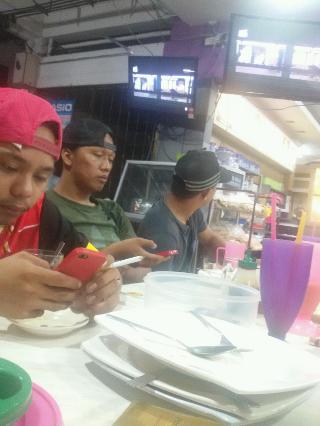 Kolombong Fish Head Curry & Cafe, Kafe, Kota Kinabalu | YummyAdvisor