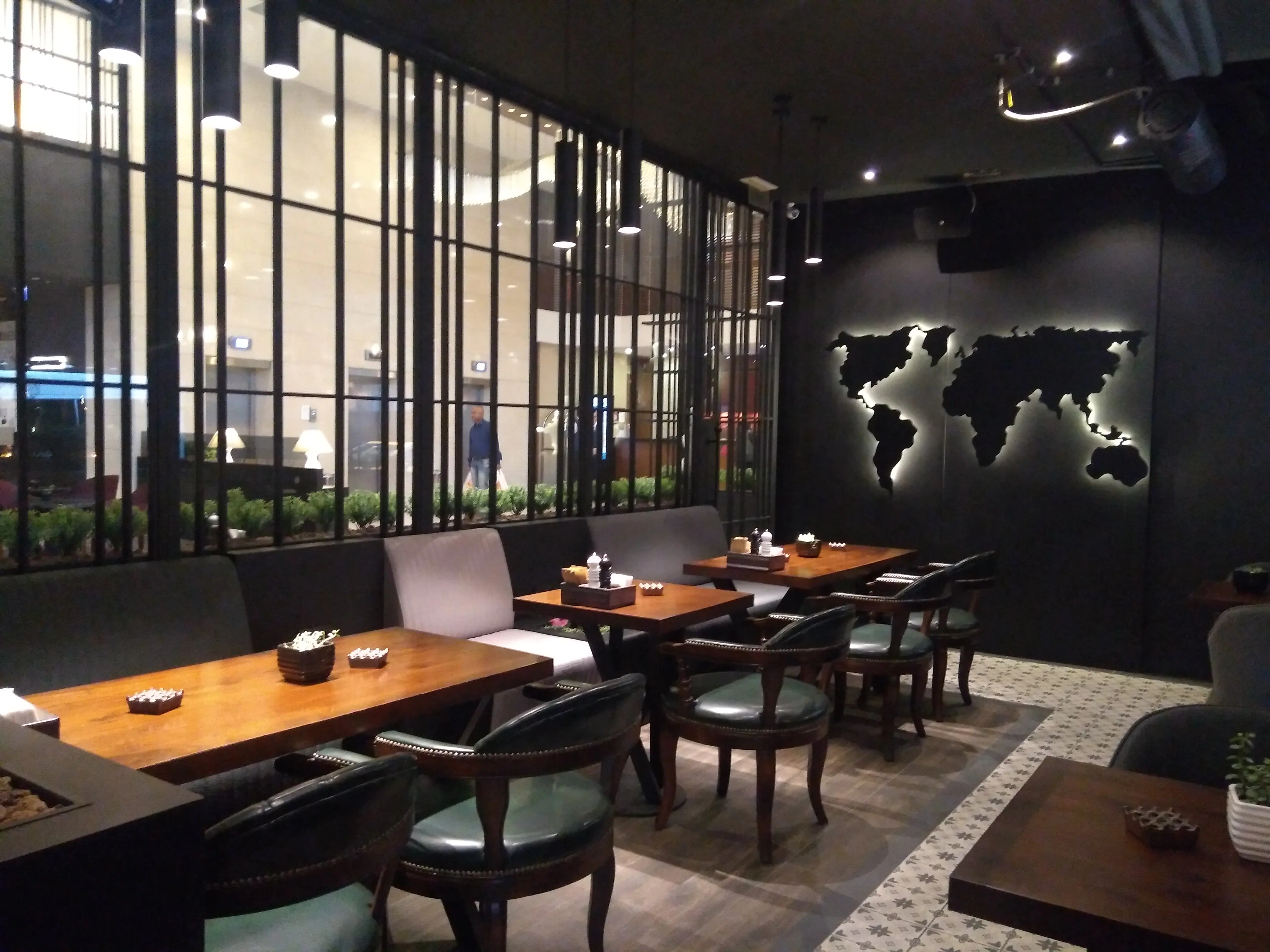 Coffee House Mad Kitchen yeri ve telefon numarası.Zincirlikuyu ...