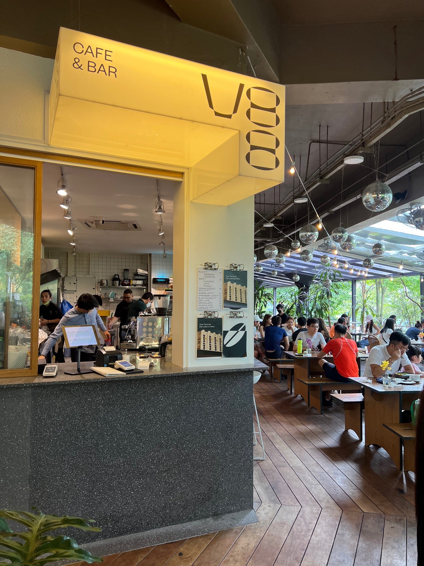 V88 Cafe & Bar, Dinner, Kuala Lumpur | YummyAdvisor