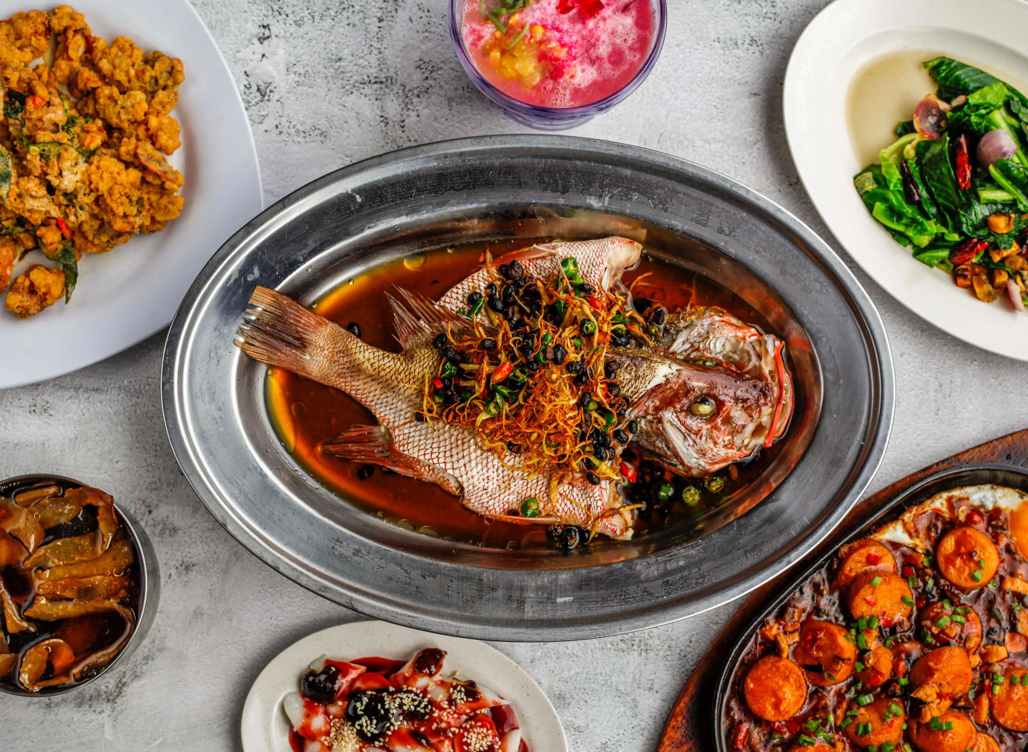 Restoran Haji Sharin Low (Muar), Seafood, Muar | YummyAdvisor