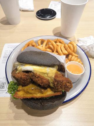 myBurgerLab MyTown, America, Kuala Lumpur | YummyAdvisor