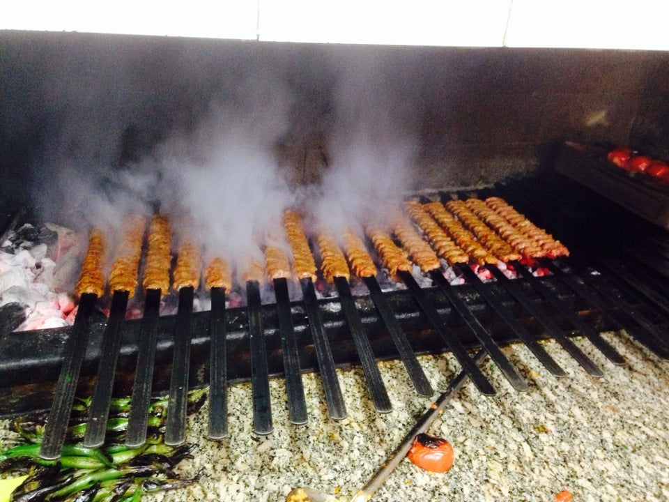 Mehmet Tosunoglu Kebap menü fiyatları 2022-2023.Mimaroba, İstanbul Biftek - YummyAdvisor