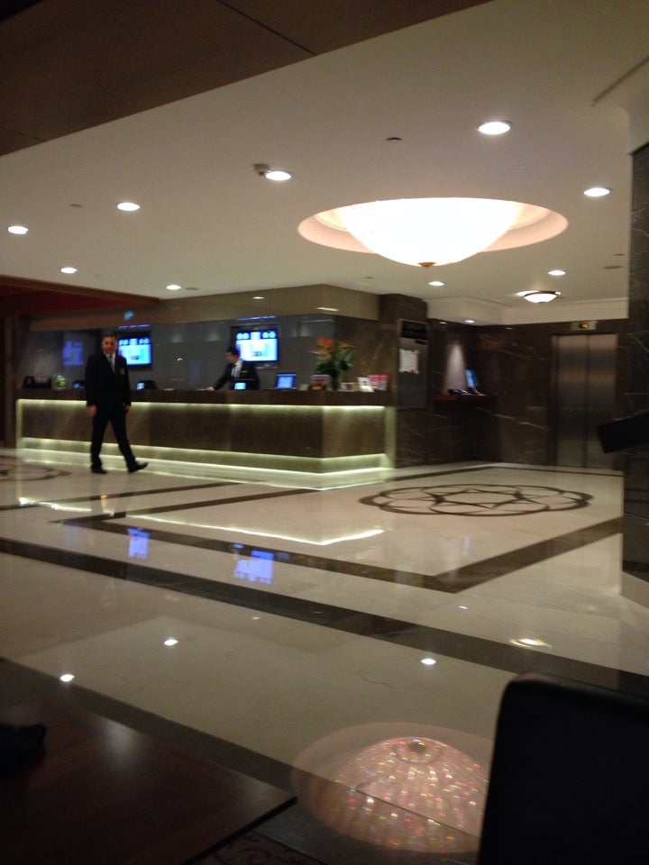 Best Western The President Hotel Roof Restaurant menü fiyatları 2022 ...