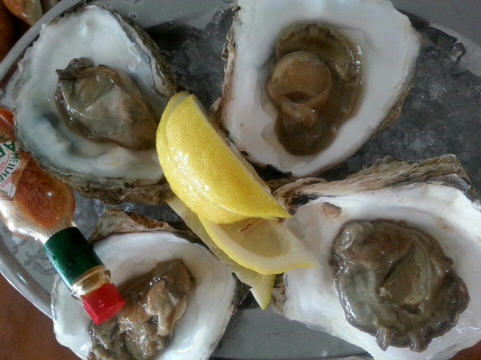 Muara Tebas Seafood (Ah Chai/Ah Soon), Dinner, Kuching | YummyAdvisor