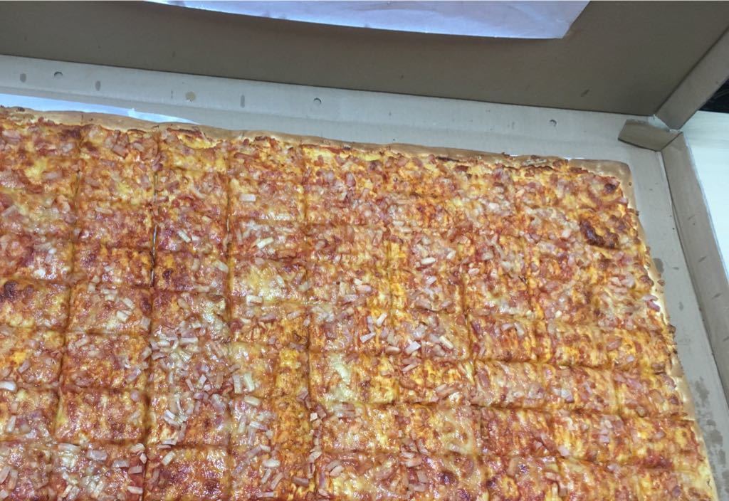 Harga menu Henk's Pizza terbaru 2022-2023 di Tangerang,Tangerang