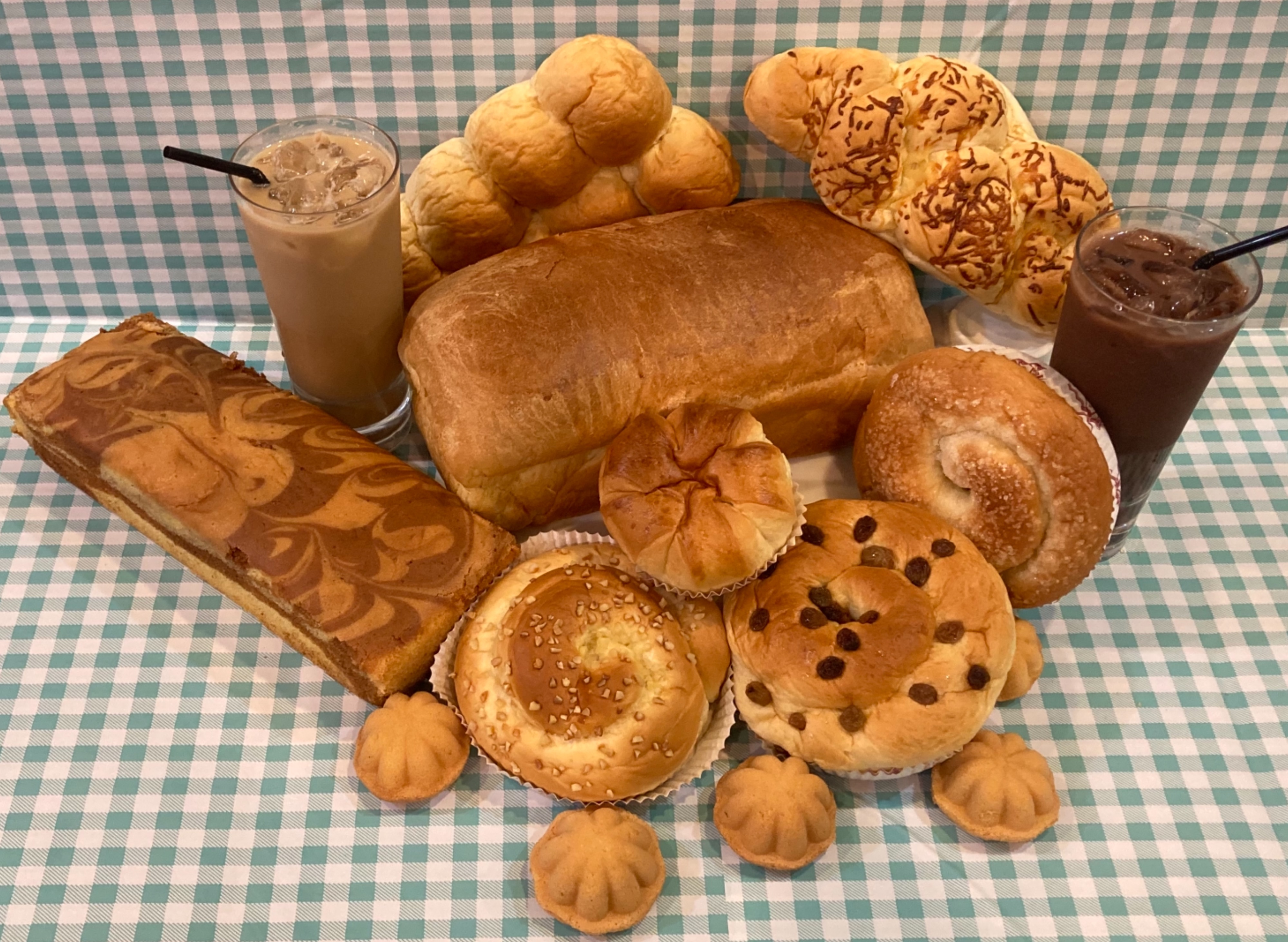 Kedai Roti Dan Kek Kak Kiah, Cakes, Ulu Langat | YummyAdvisor