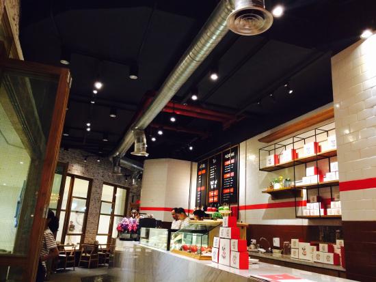 Nomz Kitchen & Pastry terdekat - Restoran dan Tempat Makan Asia ...