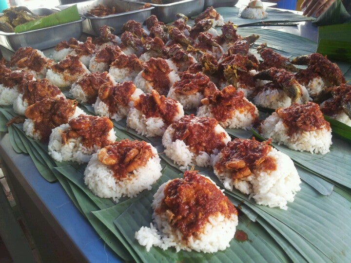 Sri Weld Food Court, Breakfast, George Town | YummyAdvisor