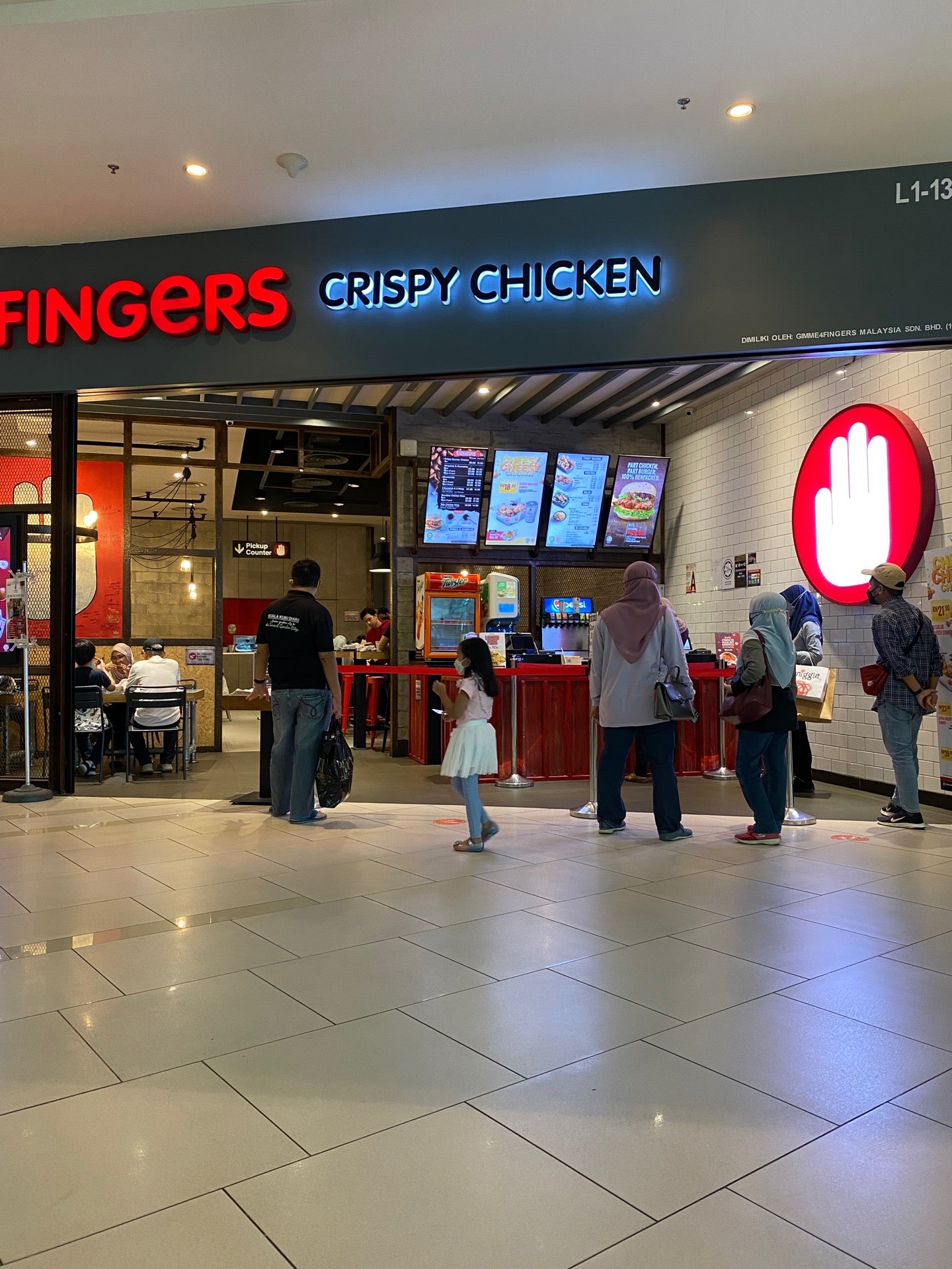 4 Fingers Crispy Chicken, Dinner restaurant near me in Putrajaya ...