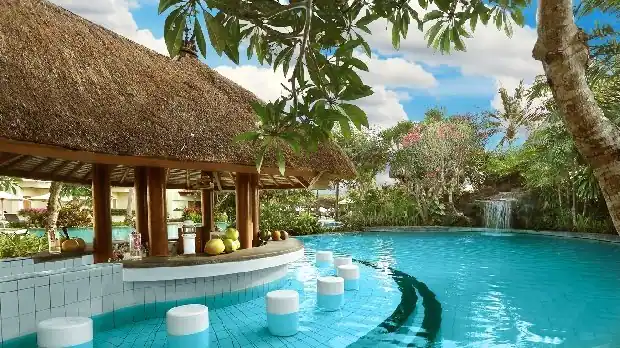 Coconuts Pool Bar - Grand Mirage Resort Thalasso terdekat - Restoran ...