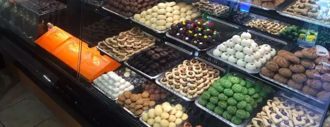 Akatlar Pastane menü fiyatları 2022-2023.Etiler Merkez, İstanbul Bakery ...