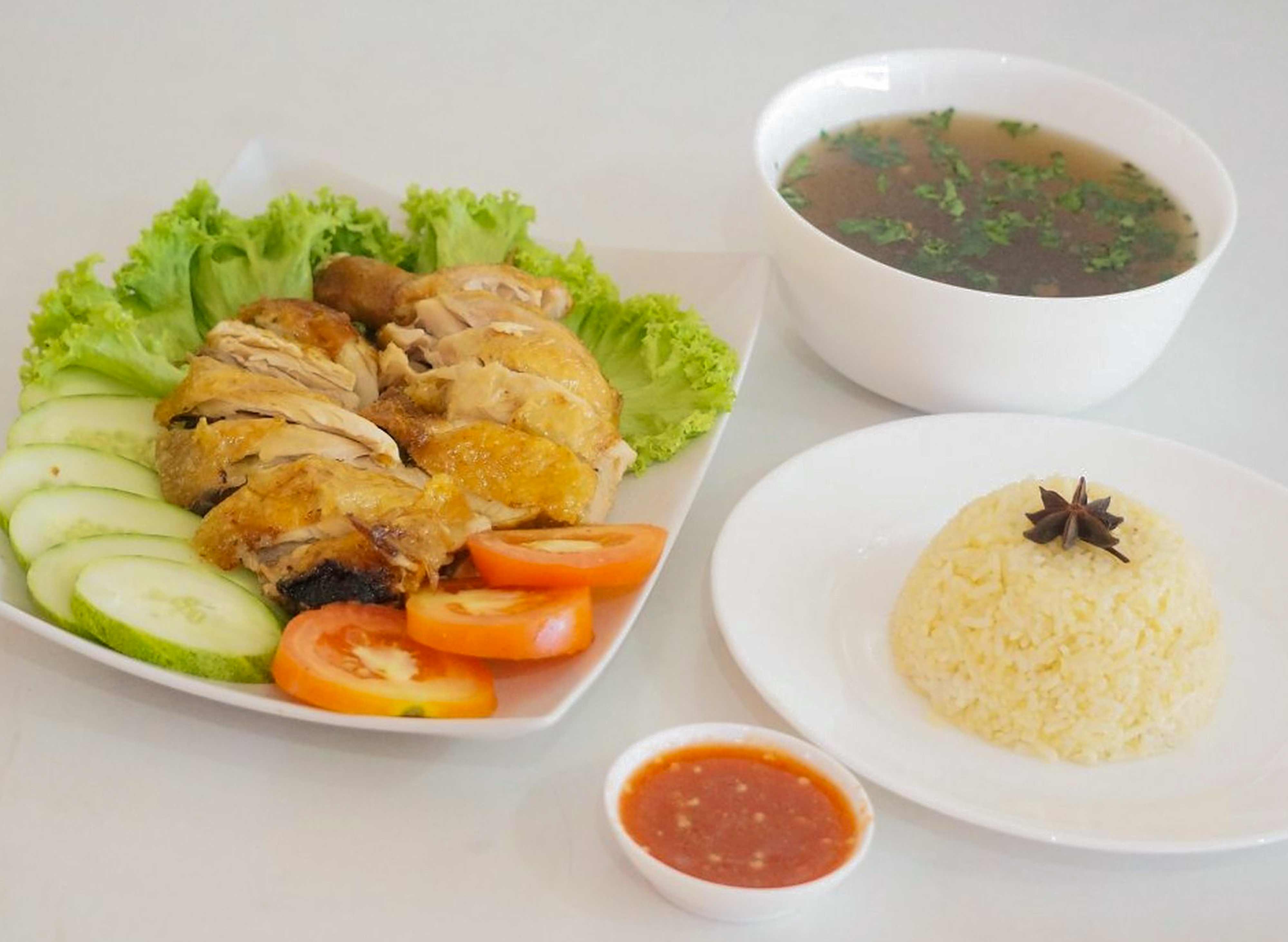 AZRI THE ONE CHICKEN RICE, Malaysia, Lipis | YummyAdvisor
