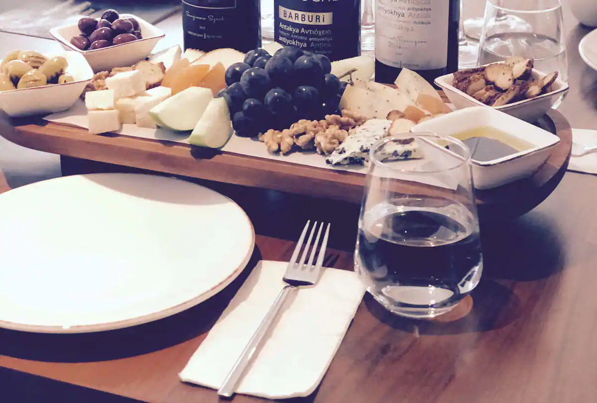 Peri Payı & Wine - Jazz - Delicatessen menü fiyatları 2022-2023 ...