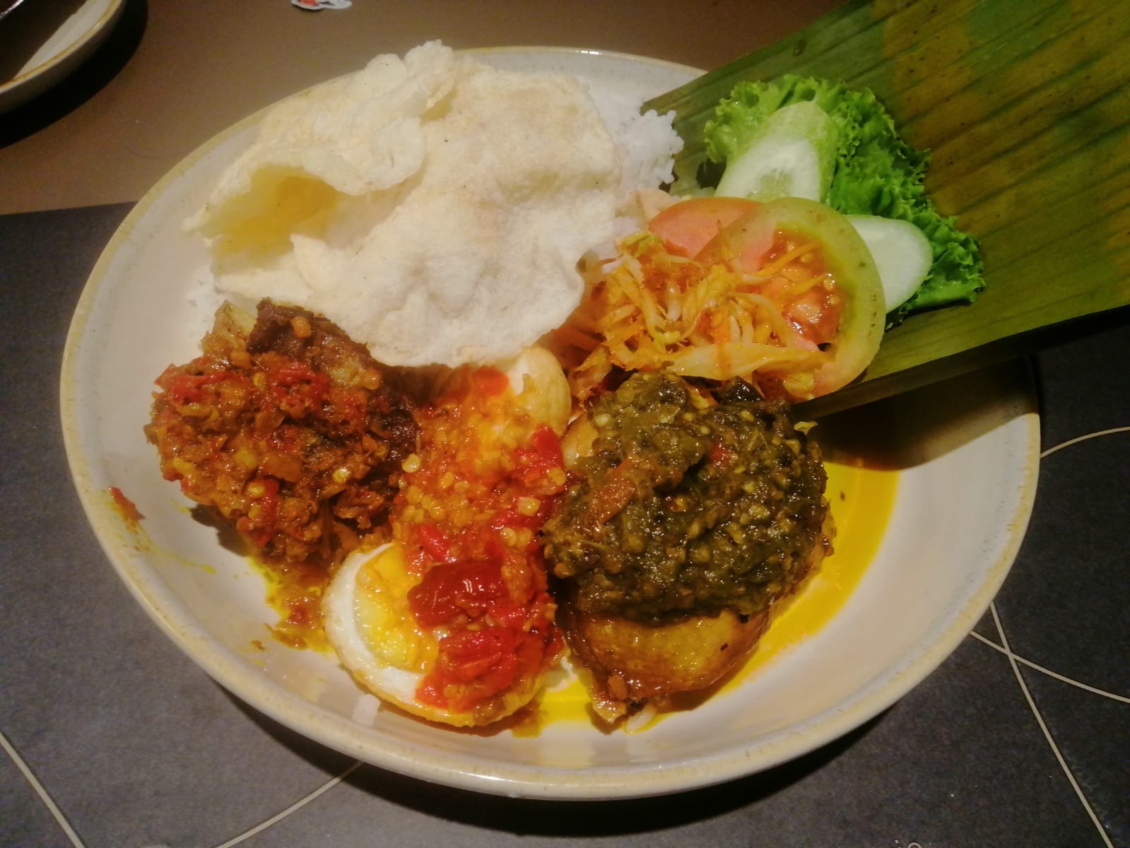 Tilu Kitchen & Patisserie terdekat - Restoran dan Tempat Makan Kafe ...