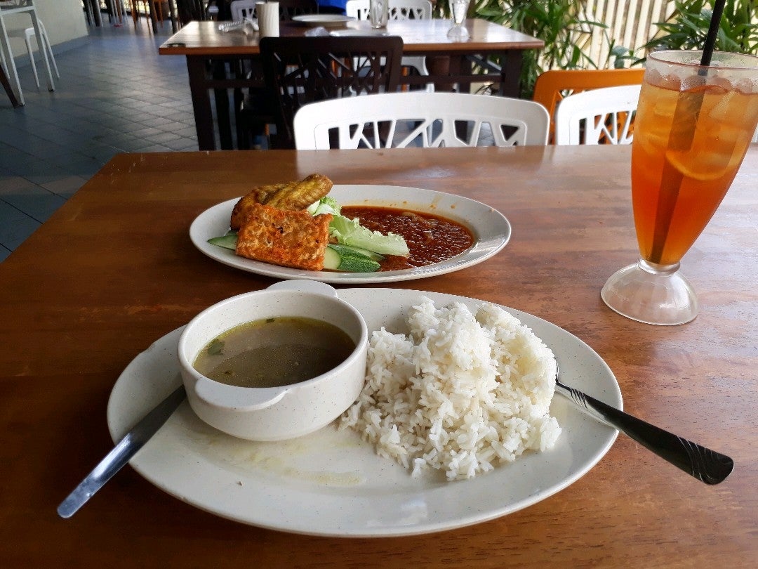 Tok Mad Cafe @ Hsel menu and price 2022-2023 | YummyAdvisor