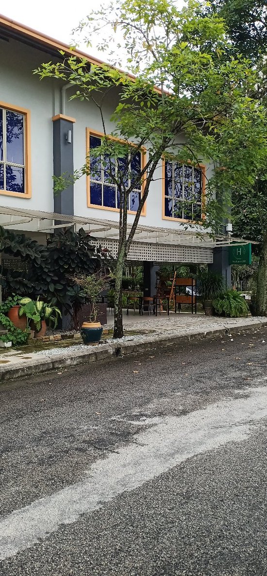 Hutan Cafe, Restaurant restaurant near me in Cyberjaya | YummyAdvisor