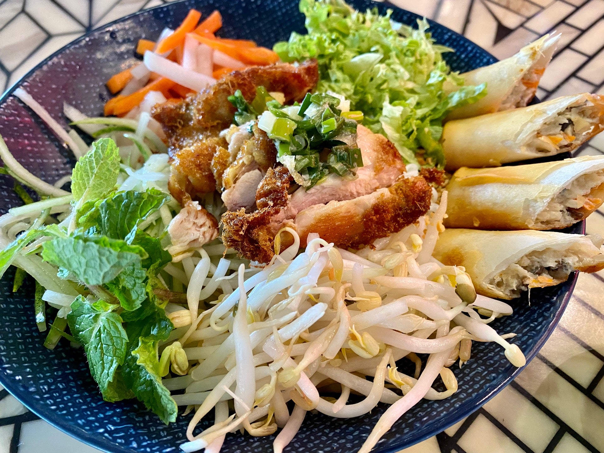 Super Saigon Pho Cafe menu and price 2022-2023 | YummyAdvisor