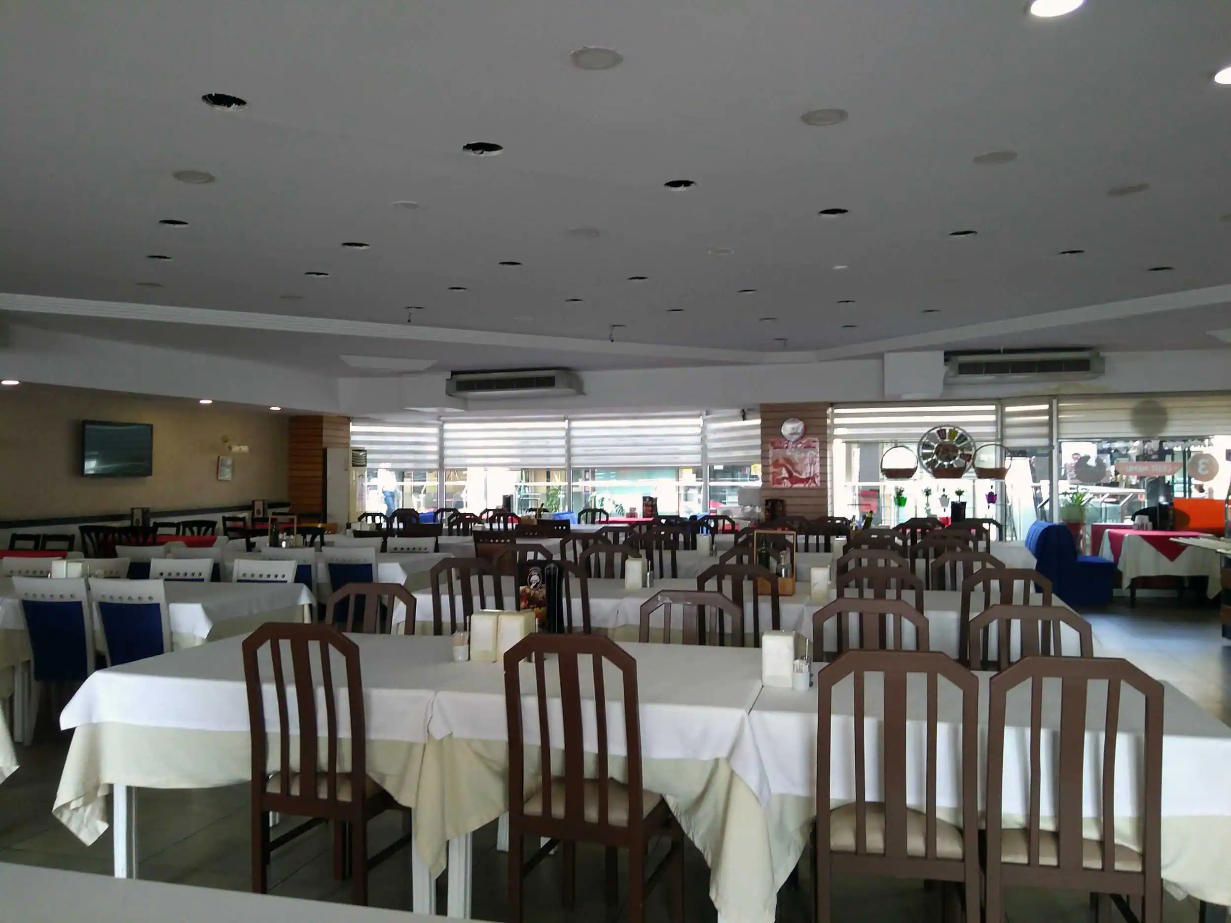 Teras Restaurant yeri ve telefon numarası.H. Rıfat Paşa, İstanbul ...