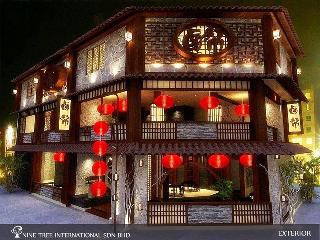 卤帮-LU CLUB, Nightclub, Johor Bahru | YummyAdvisor