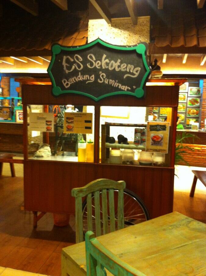Es Sekoteng Bandung Suminar terdekat - Restoran dan Tempat Makan ...
