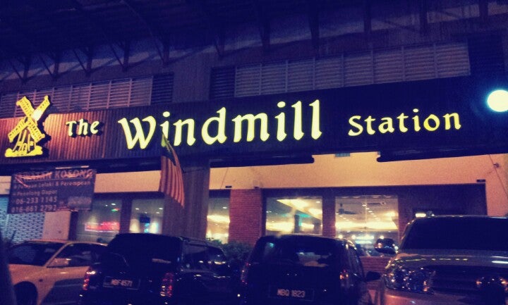 The Windmill Station, Dinner, Melaka | YummyAdvisor
