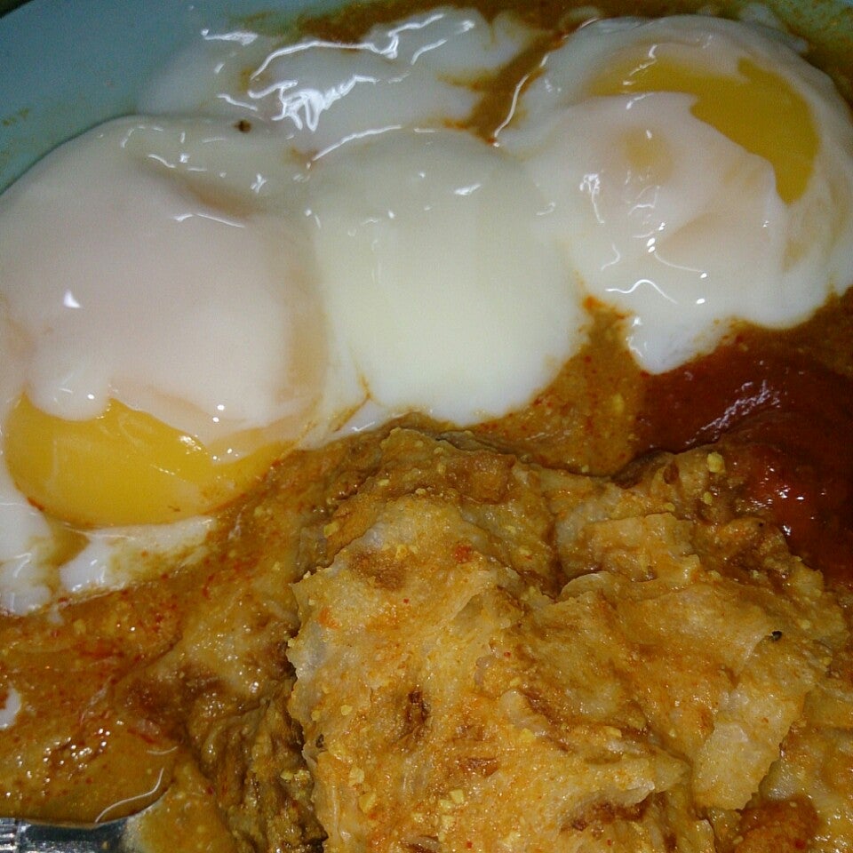 Roti canai telor goyang2, Dinner, Kuala Lumpur | YummyAdvisor
