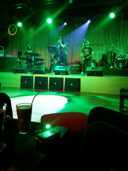 Albero Lounge & Bar terdekat - Restoran dan Tempat Makan Bar terdekat ...