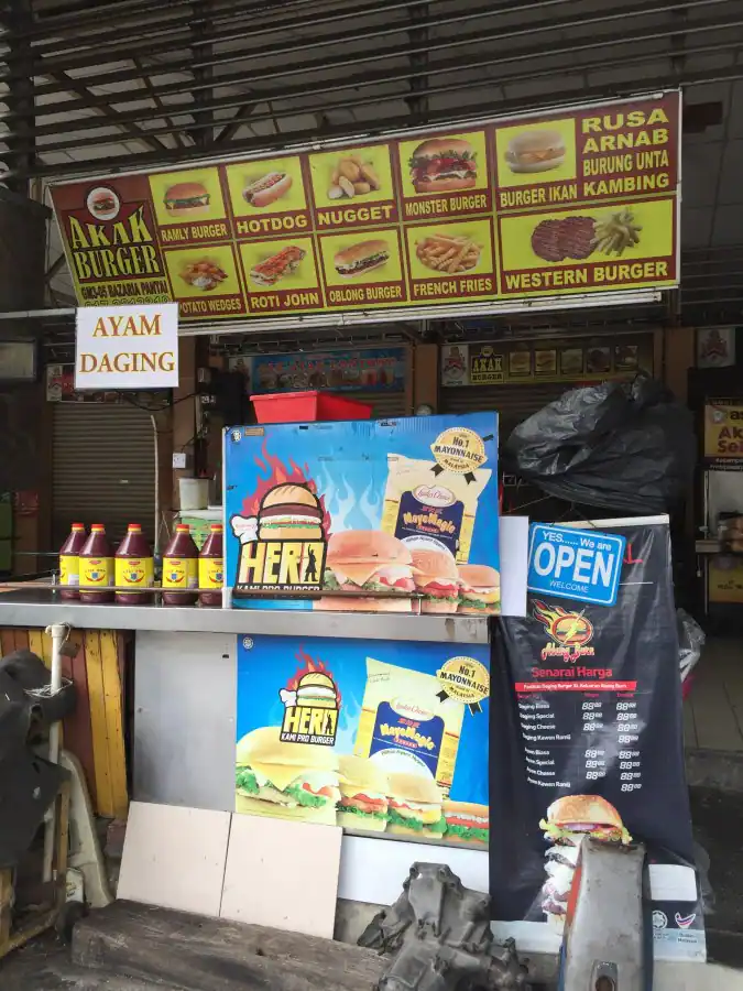Akak Burger, Burgers, Kuala Lumpur | YummyAdvisor