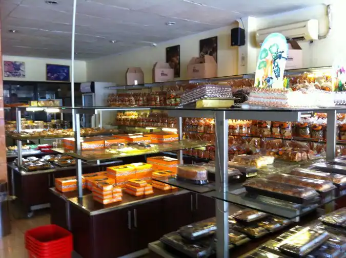 Harga menu Soes Merdeka terbaru 2022-2023 di Mampang Prapatan,Jakarta