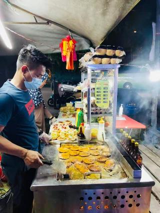 Alwi Burgers, Restaurant, Johor Bahru | YummyAdvisor