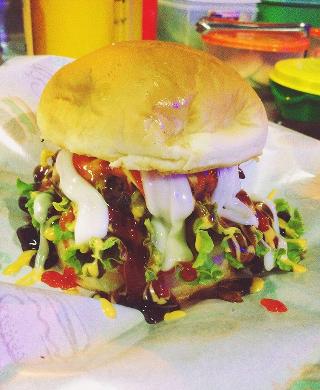 Bee Pee Burger Panggang, Fast Food, Kota Tinggi | YummyAdvisor