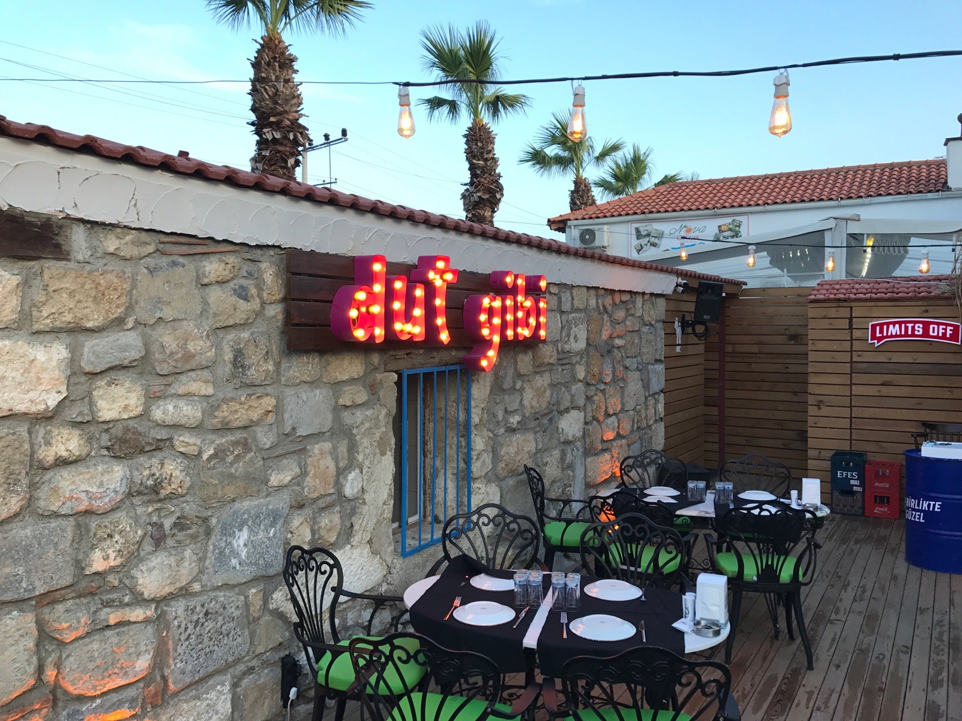 Dut Gibi menü fiyatları 2022-2023.Sığacık, İzmir Dünya Mutfağı ...