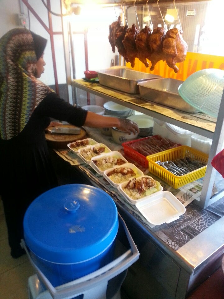 Restoran Maria Nasi Ayam menu and price 2022-2023 | YummyAdvisor