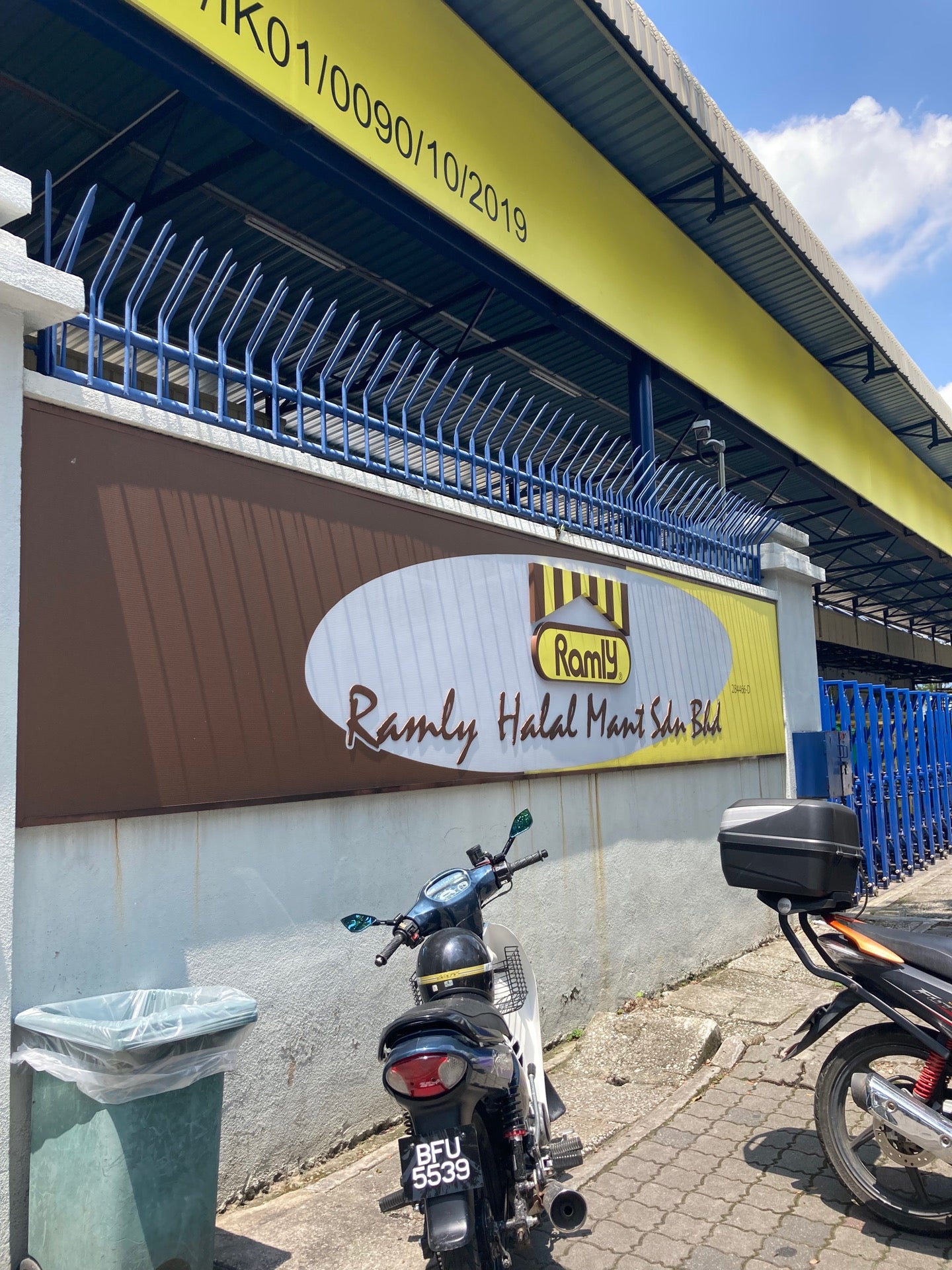 Ramly Halal Mart, Restaurant, Batu Caves | YummyAdvisor