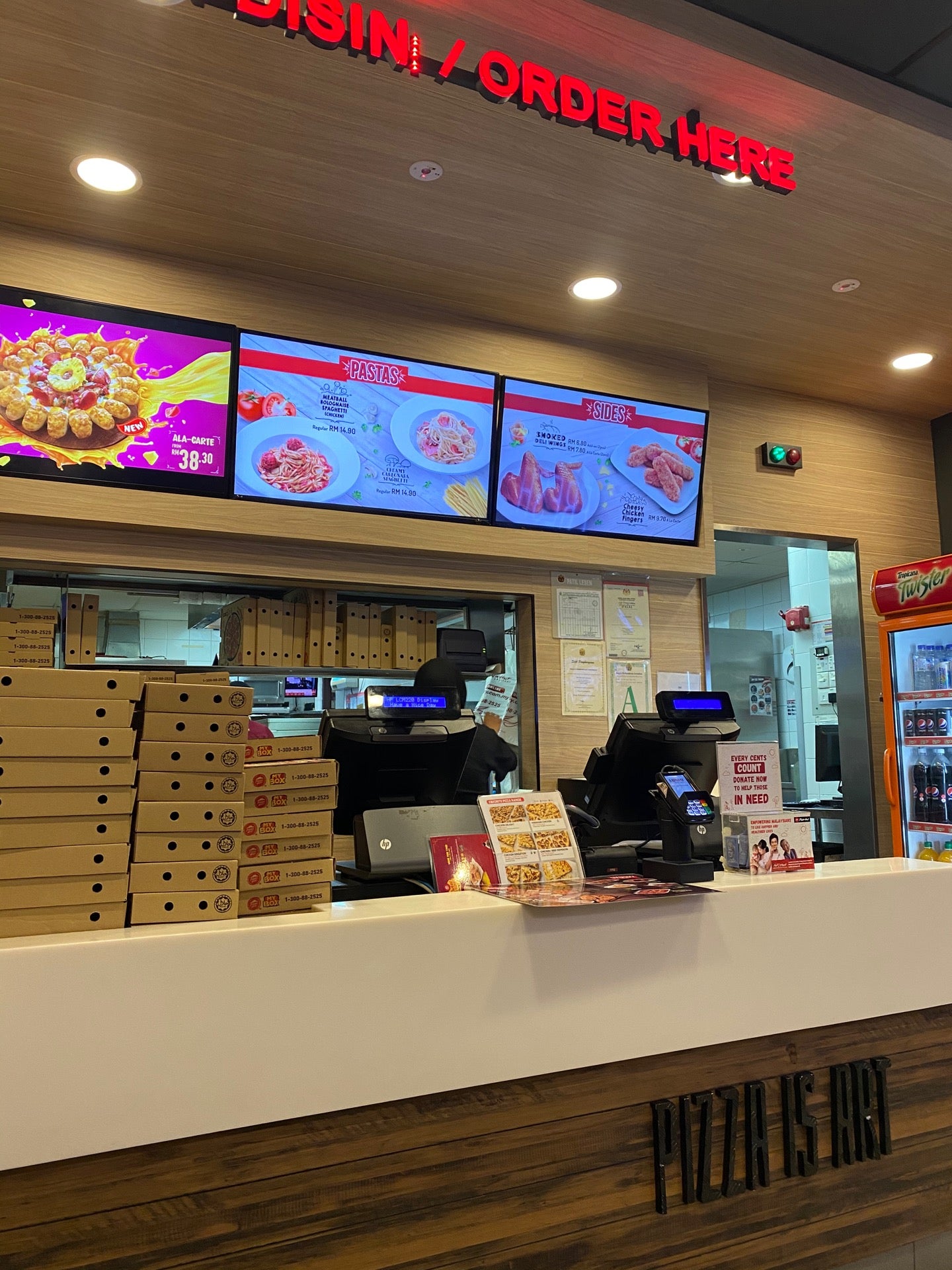 PHD (Pizza Hut Delivery), Restaurant, Seremban | YummyAdvisor